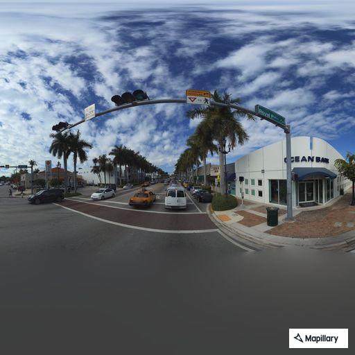 Two people brandish firearm and flee on foot, Miami Beach FL | CrimeRadar