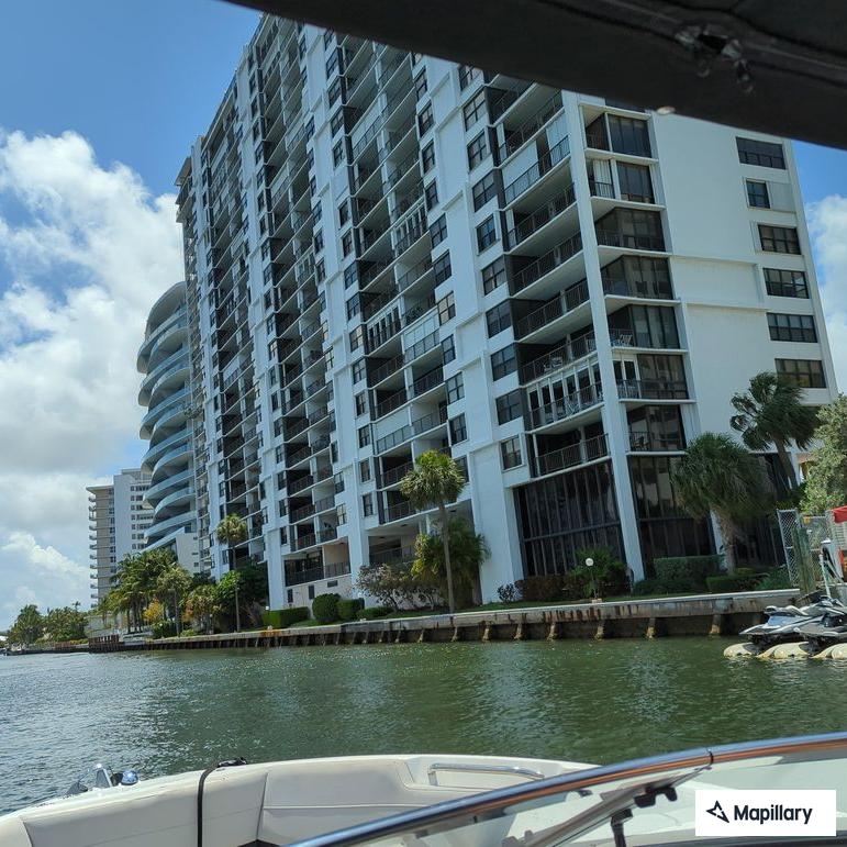 Vehicle fire reported in eastbound lanes near Sunrise Blvd, Fort ...