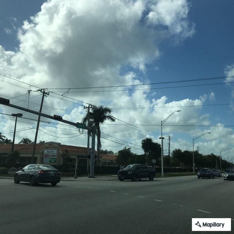 Traffic crash with injuries and woman in panic attack, Coconut Creek FL ...