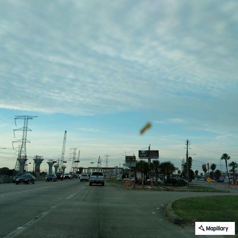 Commercial fire alarm triggers response in Kemah, Kemah TX | CrimeRadar