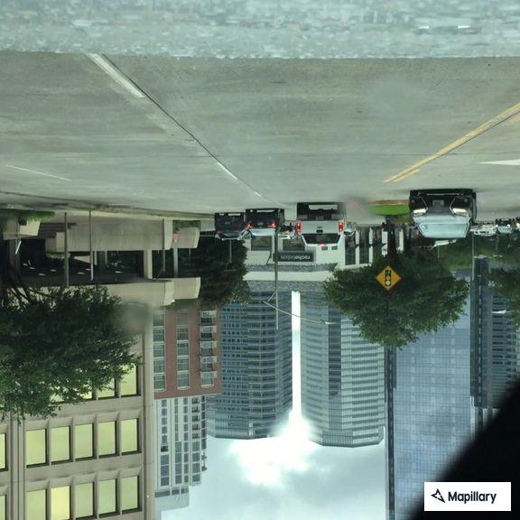 Vehicle stuck on railroad tracks at San Felipe St, Houston TX | CrimeRadar
