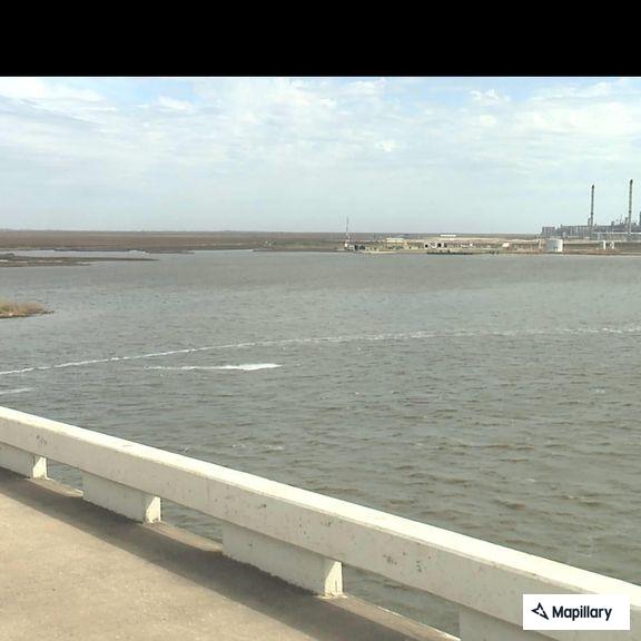 Traffic control near Sabine Lake Causeway Bridge, Port Arthur TX ...