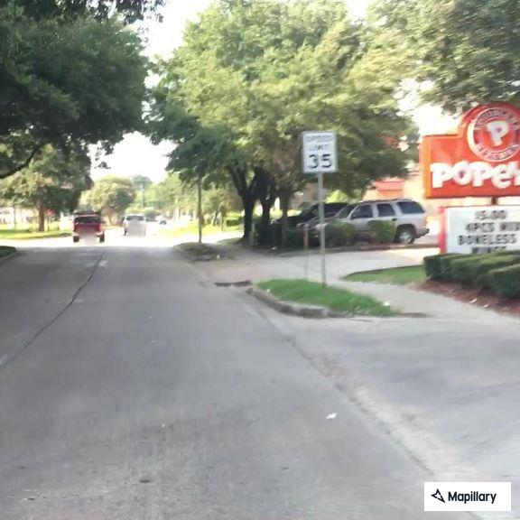 Minor traffic accident on North Sam Houston Pkwy E, Houston TX | CrimeRadar