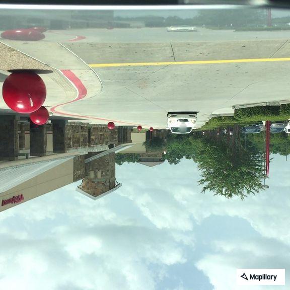 Officer handles traffic hazard near FM 1960 Target, Houston TX | CrimeRadar