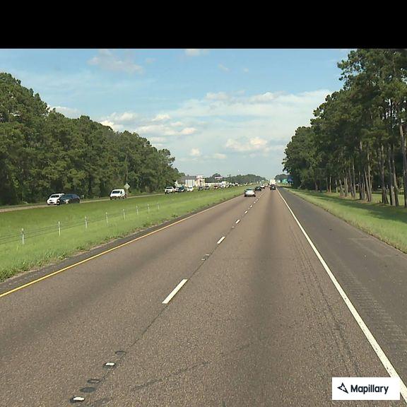 Fire reported on median lane near mile marker I-12 East, Jefferson ...