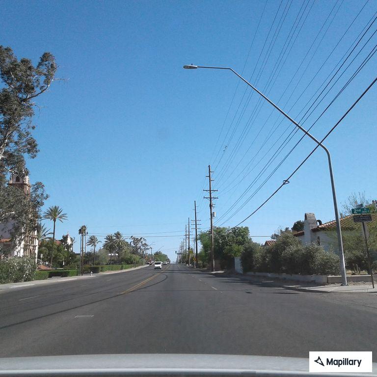 Head-on crash near Country Club and 2nd St, Tucson AZ | CrimeRadar