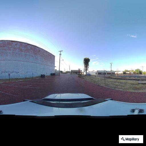 Vehicle crashes into wall in parking garage, Tyler TX | CrimeRadar