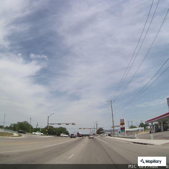 Woman runs on Highway 199 saying shots fired at her, Parker County TX ...