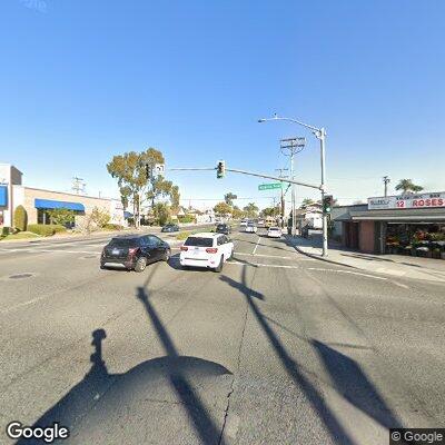 Disturbance involving partially clothed man near Willow Ave, Long Beach ...