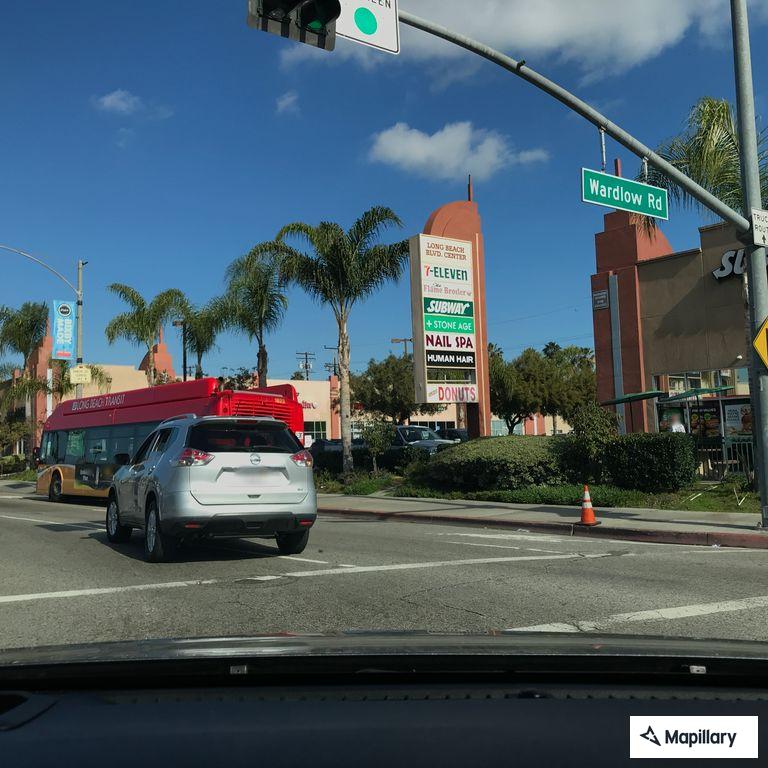 Suspicious person reported near Little Caesars and Metro PCS, Long ...