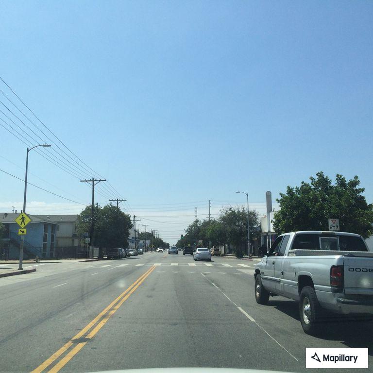 No evidence found of man with knife near Avalon and 94th, Los Angeles ...