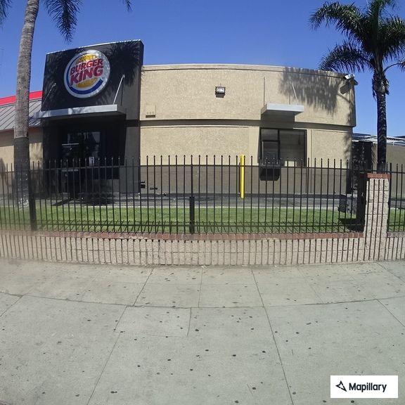 Armed robbery at Burger King on Martin Luther King Jr Blvd, Los Angeles ...