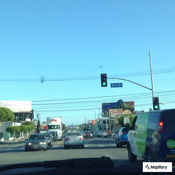 Possible disturbance at bank near La Cienega and Pico, Los Angeles CA ...
