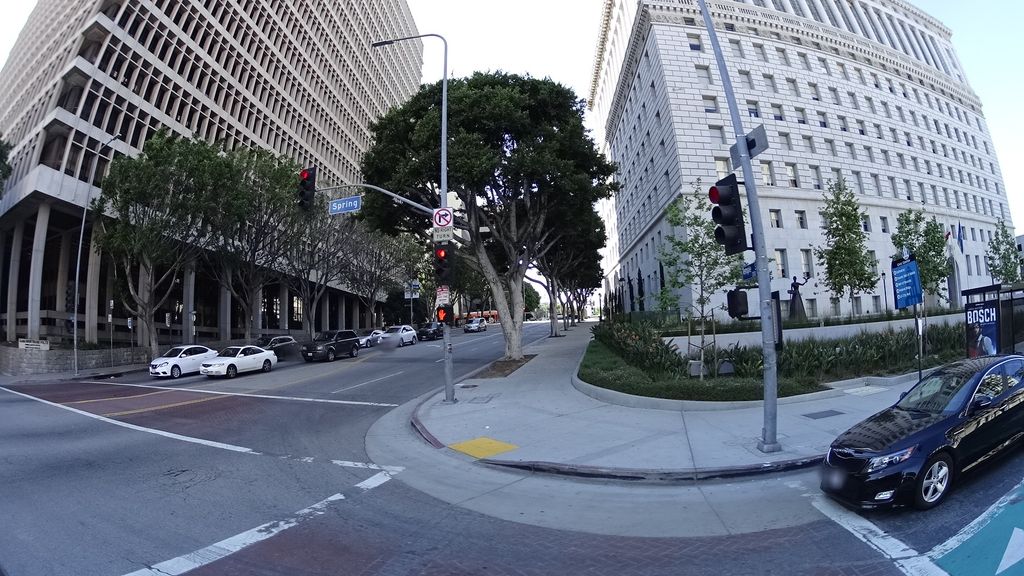 Man exposes himself to children at Jack-in-the-Box parking lot, Los Angeles CA | CrimeRadar