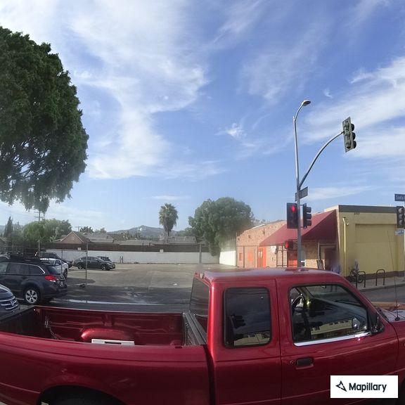 Family disturbance reported near North Kenmore Ave, Los Angeles CA ...