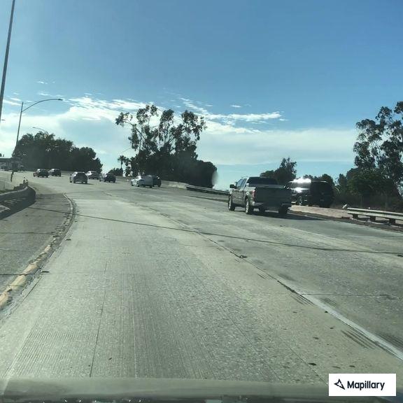 Police respond to battery suspect near 101 Freeway, Los Angeles CA ...