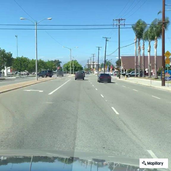 Man yelling and carrying stick near Saviers Rd, Oxnard CA | CrimeRadar
