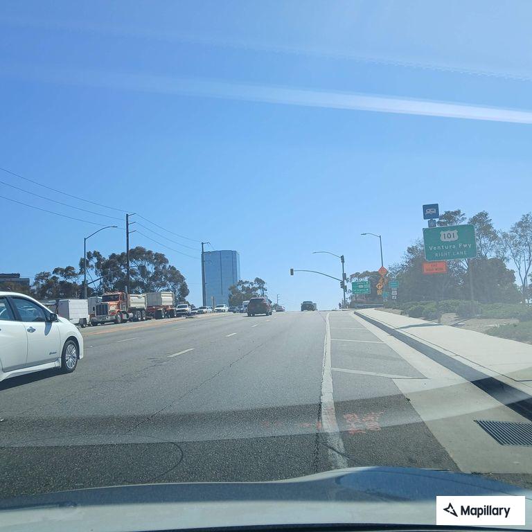 Domestic disturbance at McDonald's in Oxnard, Oxnard CA | CrimeRadar