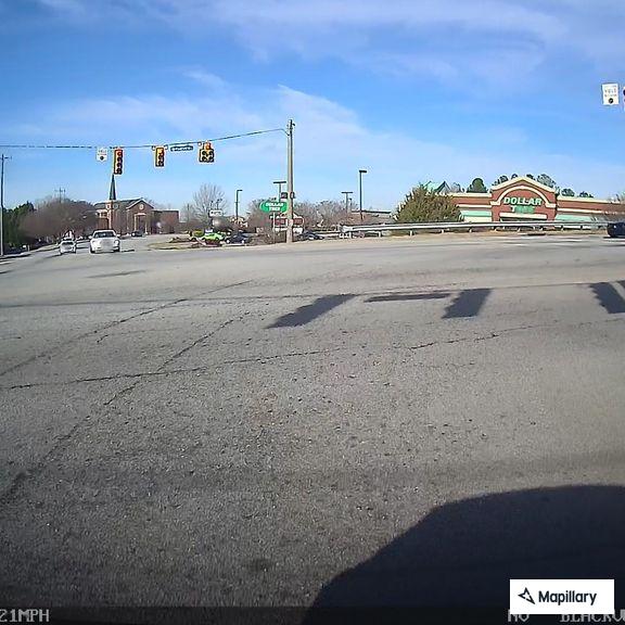 Police check on silver Subaru near Fairview Road, Simpsonville SC ...