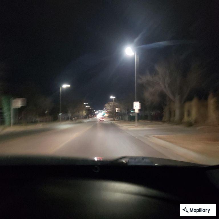 Small outside fire near Coal and Yale, Albuquerque NM | CrimeRadar