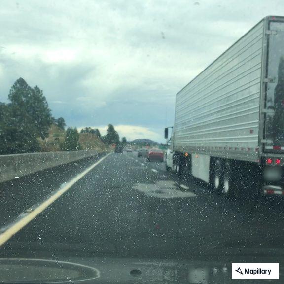 Debris cleared from I-40 eastbound near milepost 196, Coconino County ...