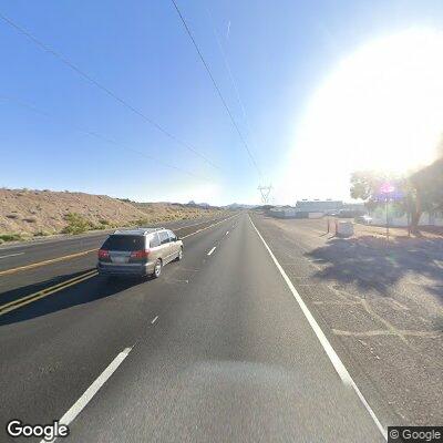 Pedestrian walking in highway lane causes cars to swerve, Bullhead City ...