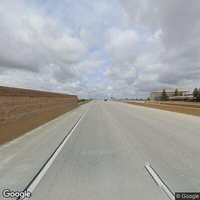 Semi-truck overturns on westbound highway blocking lanes, Bakersfield CA | CrimeRadar