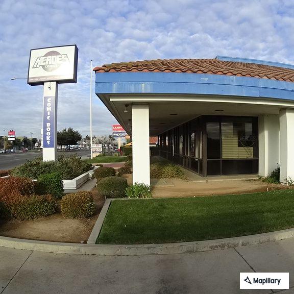 Worker operating without cones on highway 99 northbound, Fresno CA ...