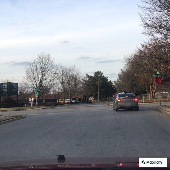 Motor vehicle accident near stoppunstein and east primrose, Springfield ...
