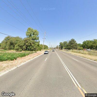 Debris in road prompts traffic control near Seneca St, Wichita KS ...