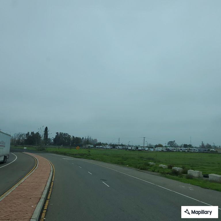 Road debris cleared near French Camp Rd, Stockton CA | CrimeRadar