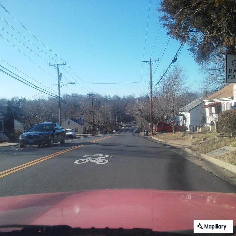 Single vehicle crashes into median sign on 6th St SE, Charlottesville ...