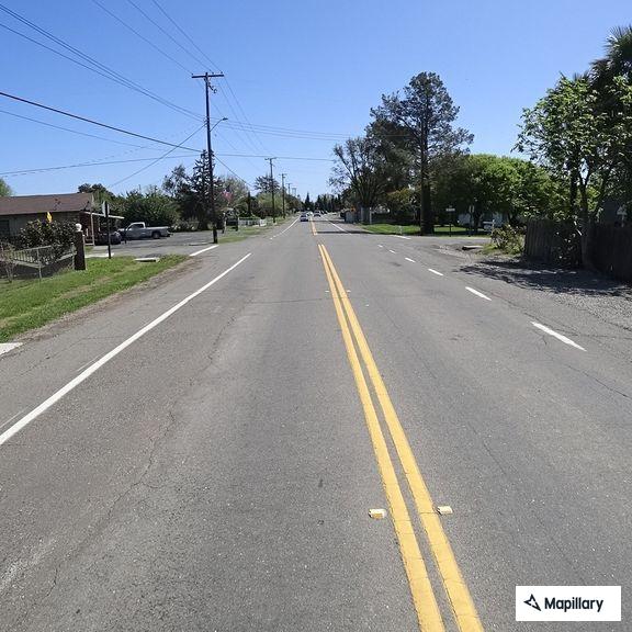 Red sedan crashes and is stuck near Hood-Franklin Road, Hood CA ...