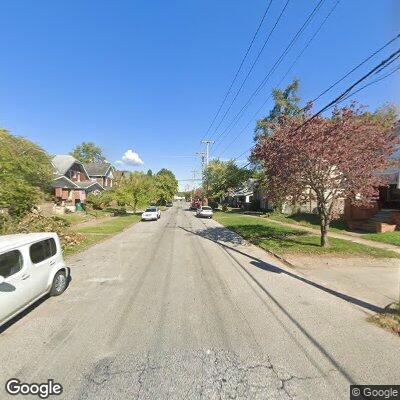 Homeless man refusing to leave alley near 12th street, Huntington WV ...