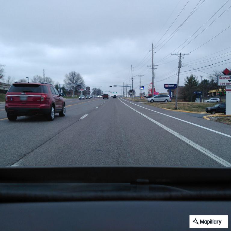 Three-vehicle accident causes moderate damage on Telegraph Rd, St Louis ...