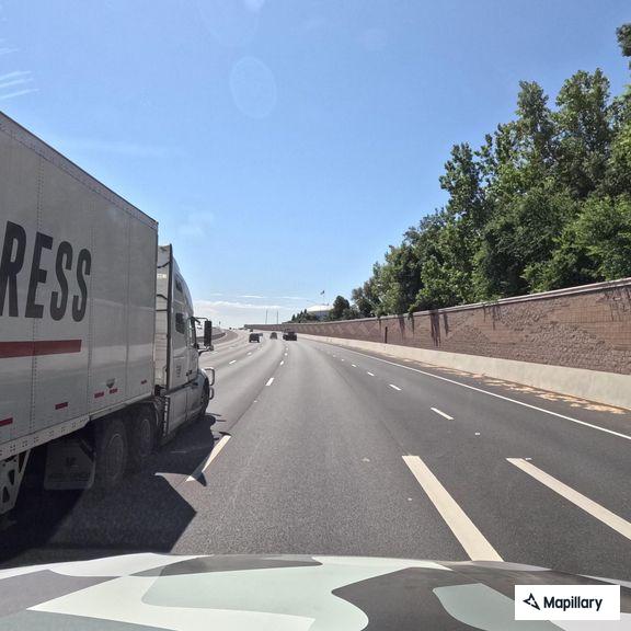 Reckless driving reported on northbound I-5 near Twin Cities, Sacramento County CA | CrimeRadar