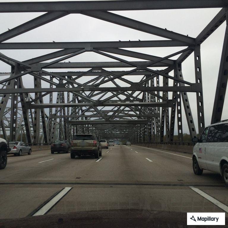 Multi-vehicle crash on I-70 at Blanchette Memorial Bridge, St Charles ...