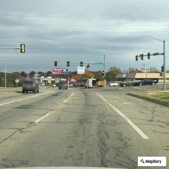 Traffic lights flashing red at busy Topeka intersection sparks concern ...