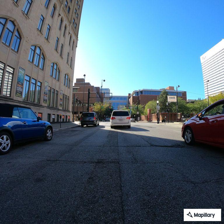Stuck elevator alarm at walnut towers apartments, Cincinnati OH ...