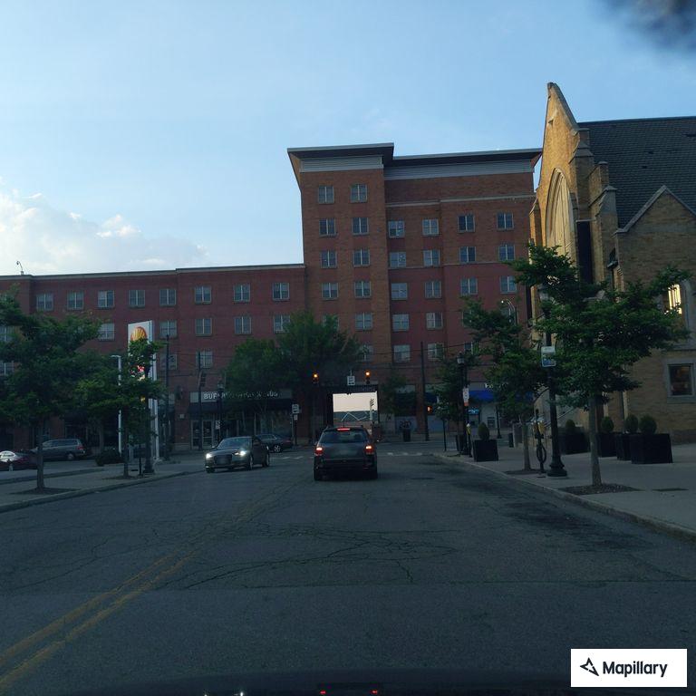 Disorderly crowd causes disturbance at gas station, Cincinnati OH ...