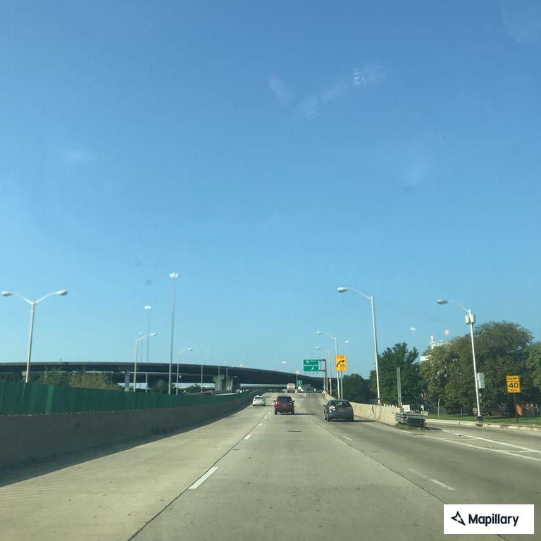 Vehicle accident with yellow cab on northbound MD-295, Baltimore MD ...