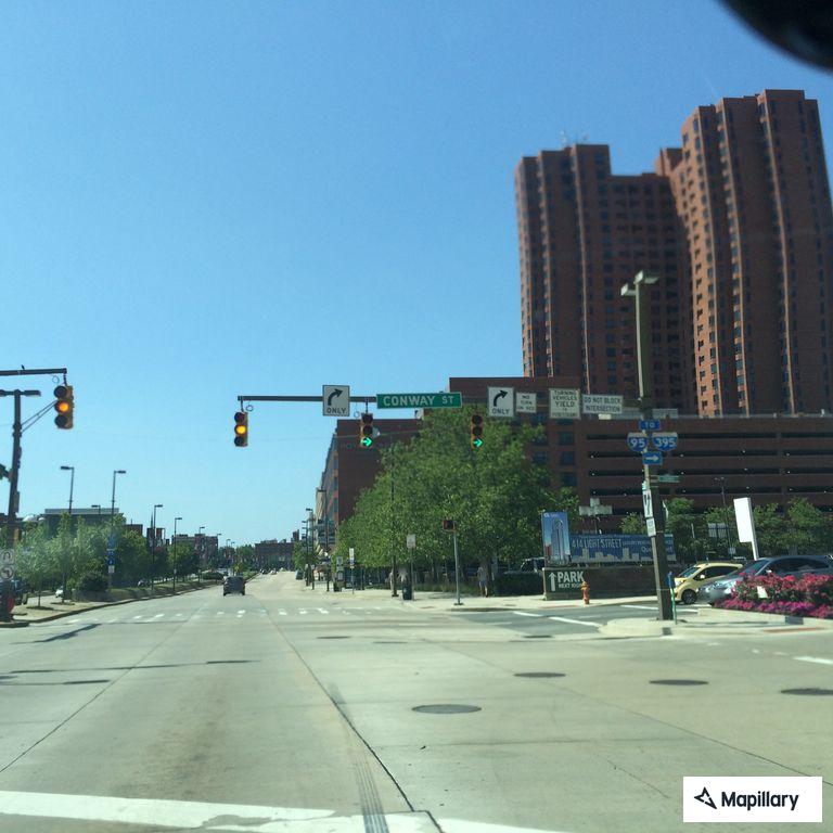 Traffic stop on vehicle near Light Street in Baltimore, Baltimore MD ...