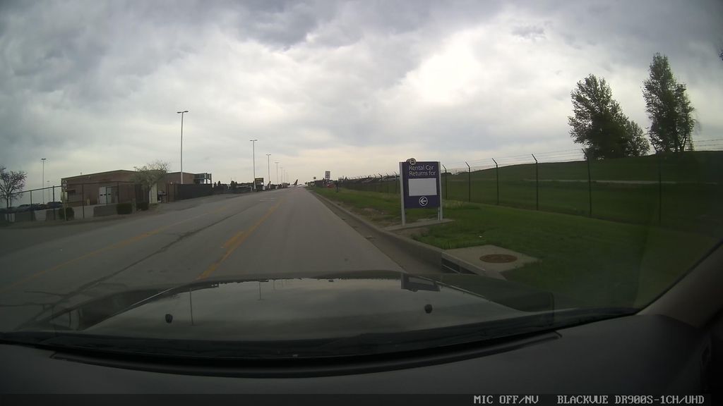 Unauthorized laser pointed at aircraft near Kansas City Airport, Kansas ...