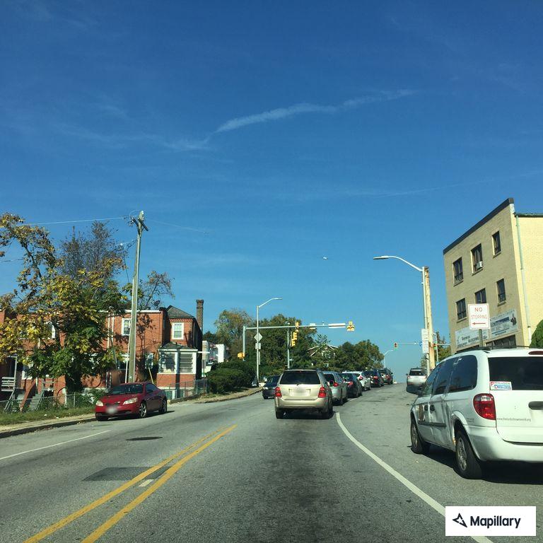 Traffic accident involving multiple vehicles on Echodale Ave, Baltimore ...