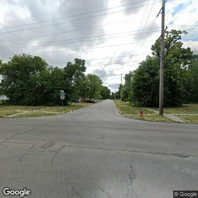 Traffic stop on white Nissan near MLK Dr and Jackson St, Springfield IL ...