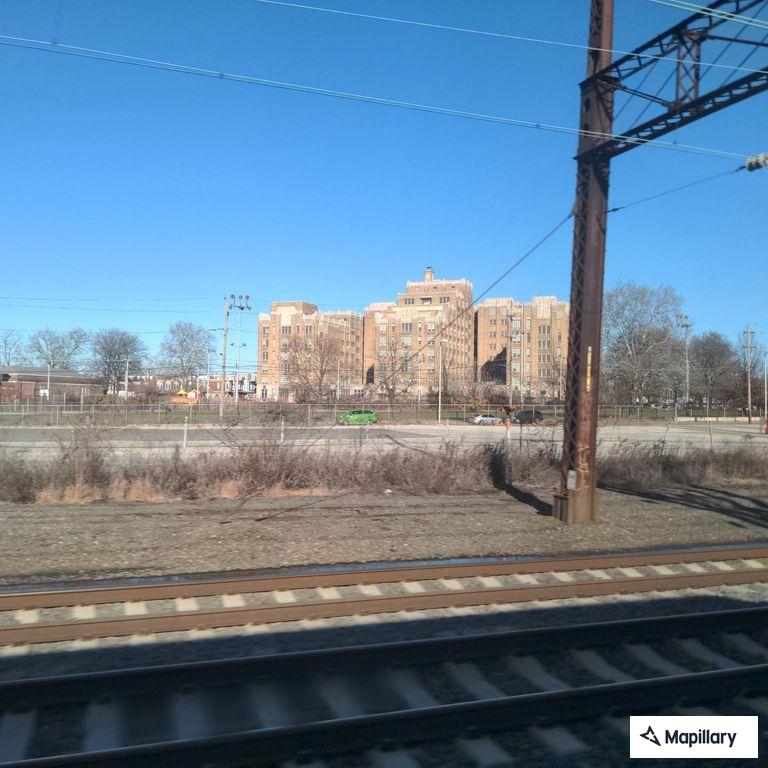 Man threatens people with gun while circling block, Philadelphia PA ...