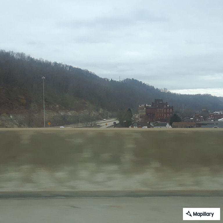 Strong gasoline odor reported inside Wood St residence, Wheeling WV ...