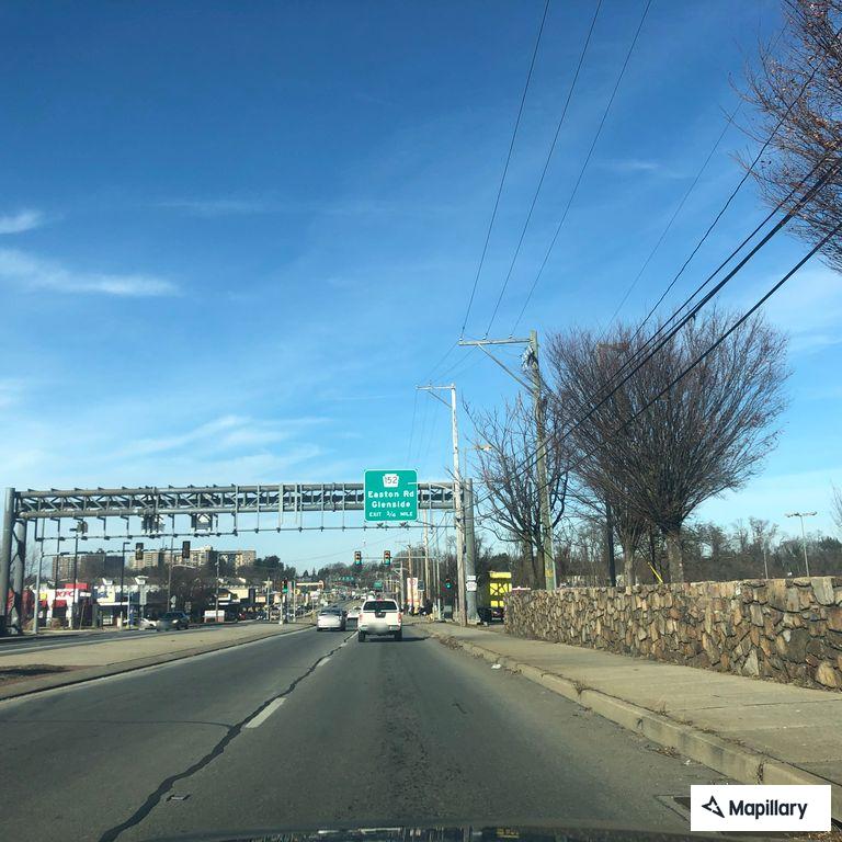 Man shot after firing at vehicle that caught fire, Philadelphia PA ...