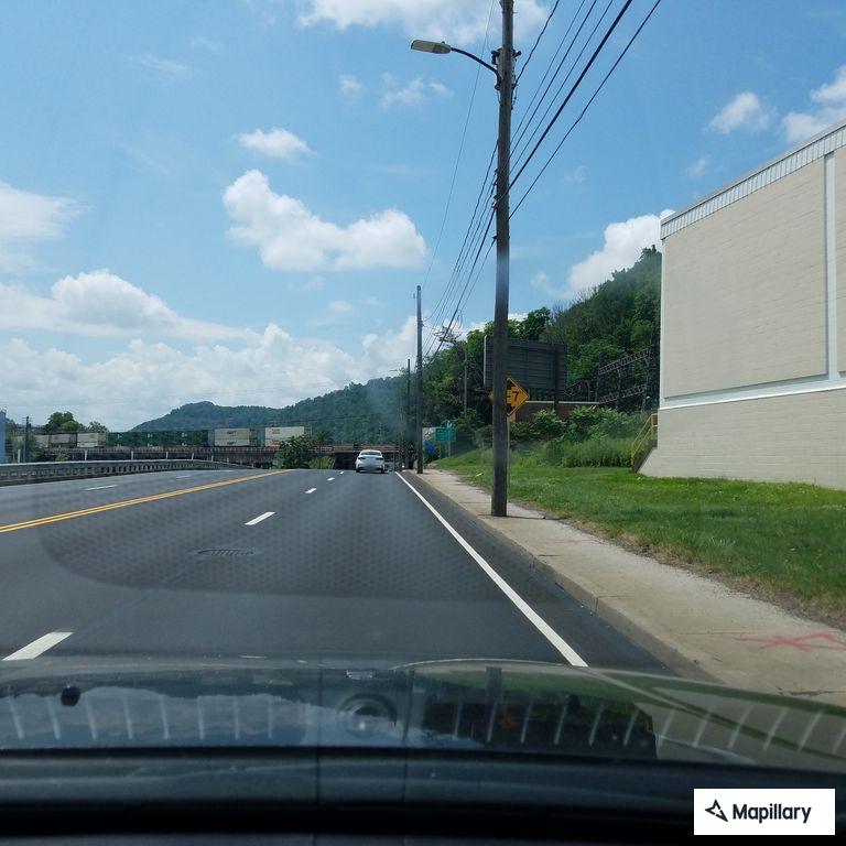 Two-vehicle crash traps woman near Woodman Street exit, Johnstown PA ...