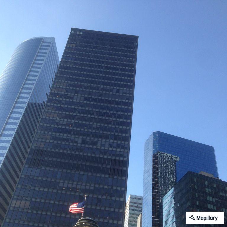 Individual experiences seizure at South Ferry subway, New York NY ...